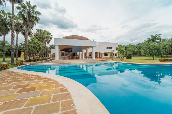 10bd For Groups & Events | Villa Santa Cecilia - Santa Fe de Antioquia