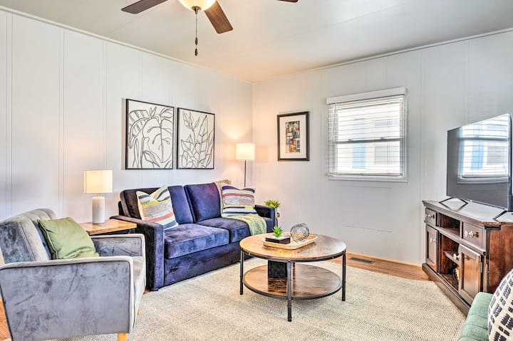 Anderson Bungalow Near University + Downtown! - Mounds State Park, Anderson