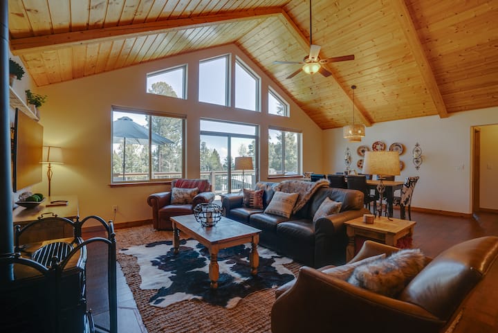Home On A Full Acre In The Pines - Angel Fire, NM