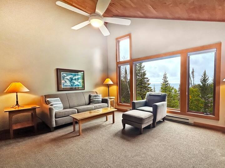 Poplar River Condos At Lutsen 552 Loft Suite - Lutsen, MN