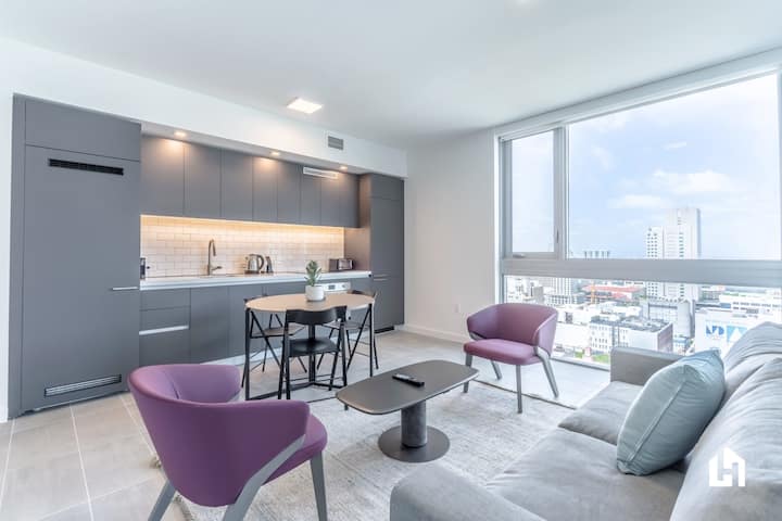 Downtown Stay |On-site Restaurant|gym|pool|cowork - Miami, FL