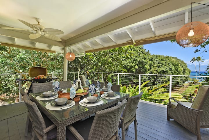 Ala 12 Remodeled 4bd Beach House W Ocean Views - Maui, HI