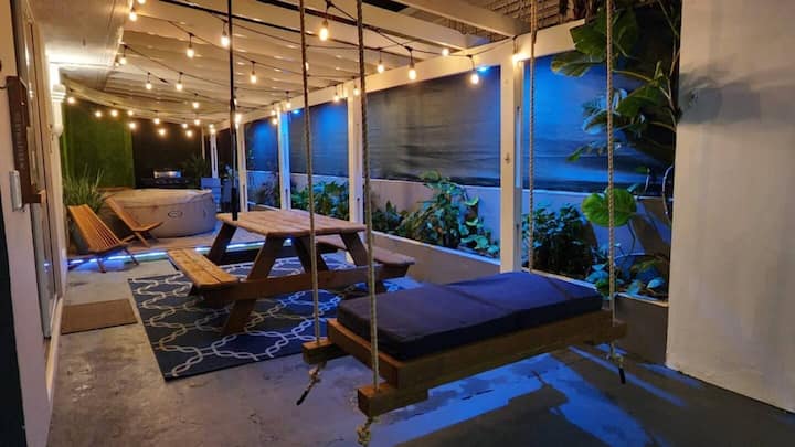 Breezy House-tv & Acs In Every Room- Hot Tub - Puerto Rico