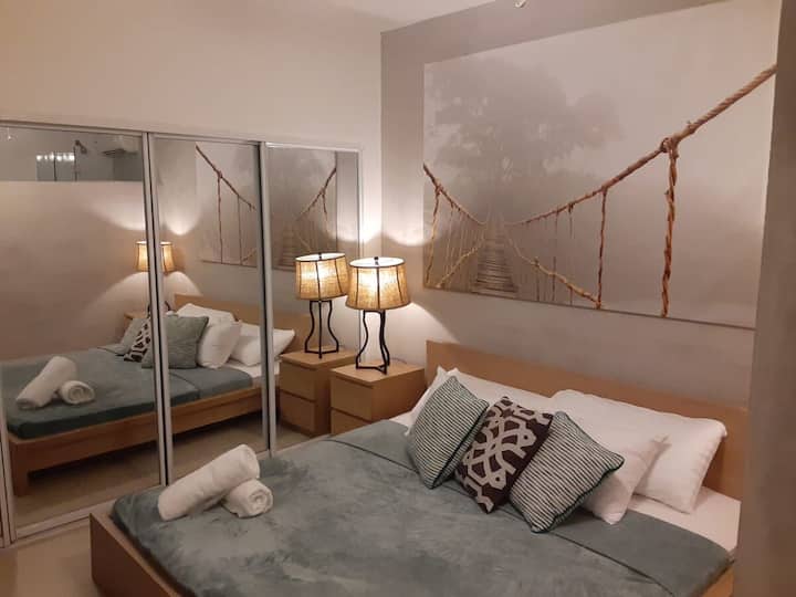 Condado Apartment | 3br | Walk To Beach | Wi-fi - San Juan