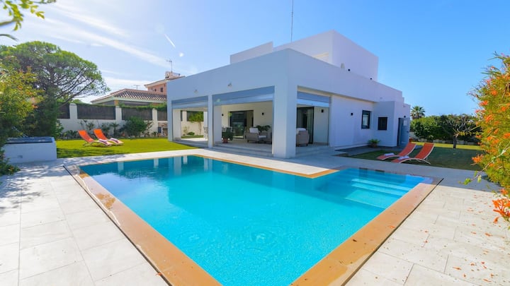 Villa Mónaco Conil De La Frontera By Ruralidays - Conil de la Frontera