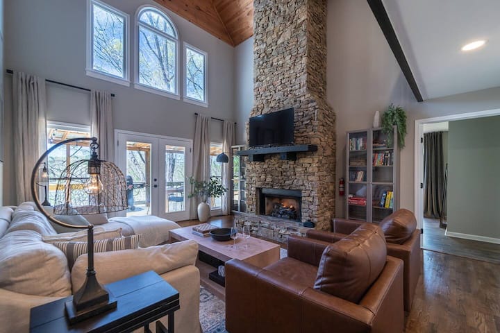 Luxe Mntn Home | Hot Tub | Firepit | <15 Min Dt - Dahlonega, GA
