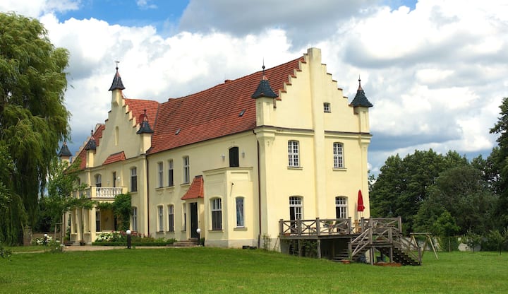 Gutshaus Penzlin - Meyenburg