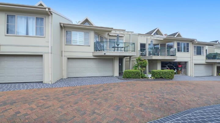 Watermark Apartments - Close To The Beach - Avoca Beach
