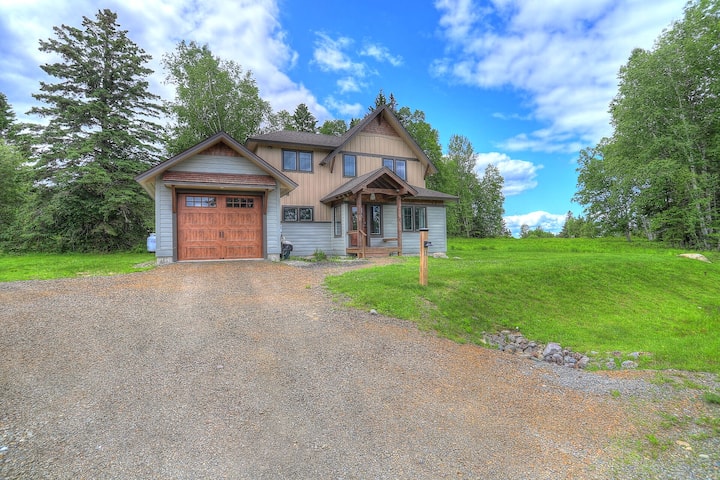 Rangeley Daydream - With Shared Beach On Lake - Rangeley, ME