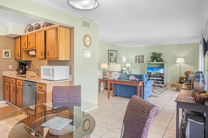 Seascape Villa 32b Beach Access And Multiple Pools - Santa Rosa Beach, FL