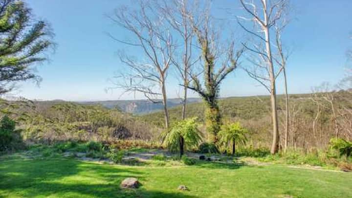 Hat Hill Hideaway Amazing Valley Views - Blackheath