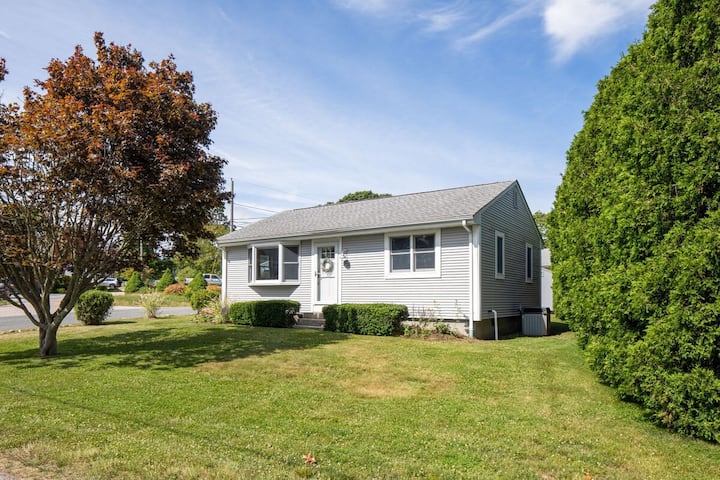 Harbour Island Charmer! Sleeps 4 - Narragansett, RI