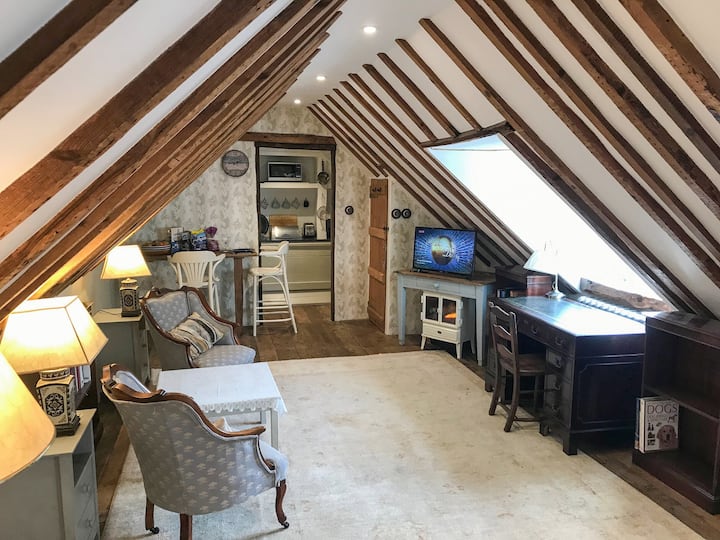 Old Rectory Loft - West Sussex