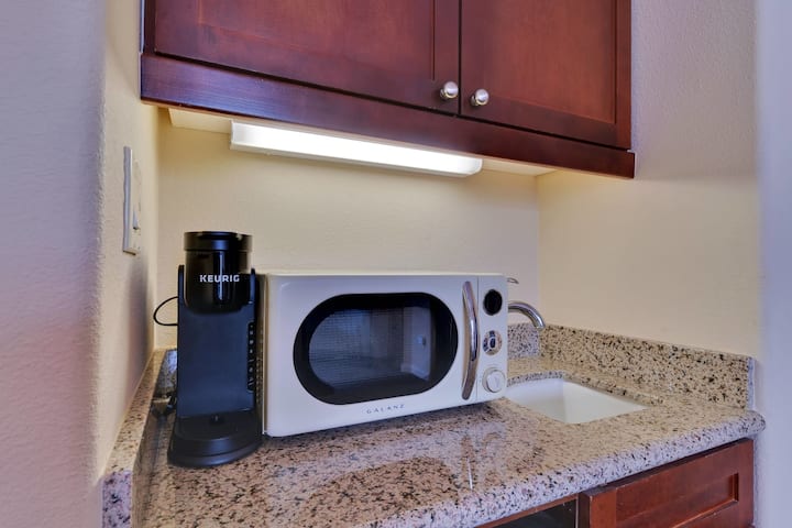 Serene La Quinta Legacy Villas Studio Escape #C - La Quinta, CA