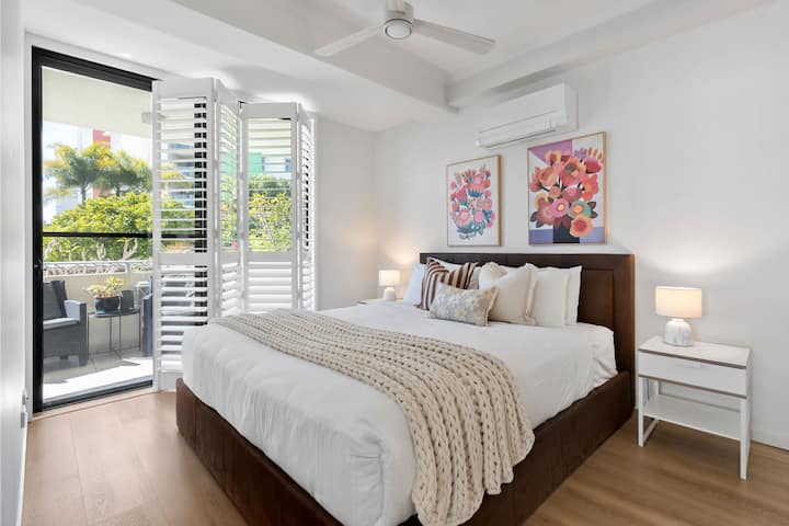 City Oasis - 3 Br Apt. On Maroochy River, Pool, Ac - Buderim