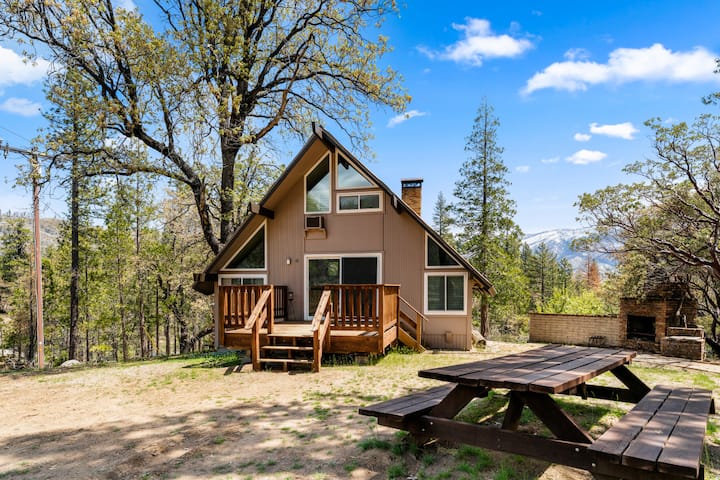 Convict Lake Cabin Vacation Rentals - California, United States | Airbnb