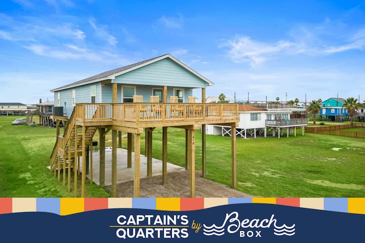 Spacious Home With Large Deck, Steps To Beach - Freeport, TX