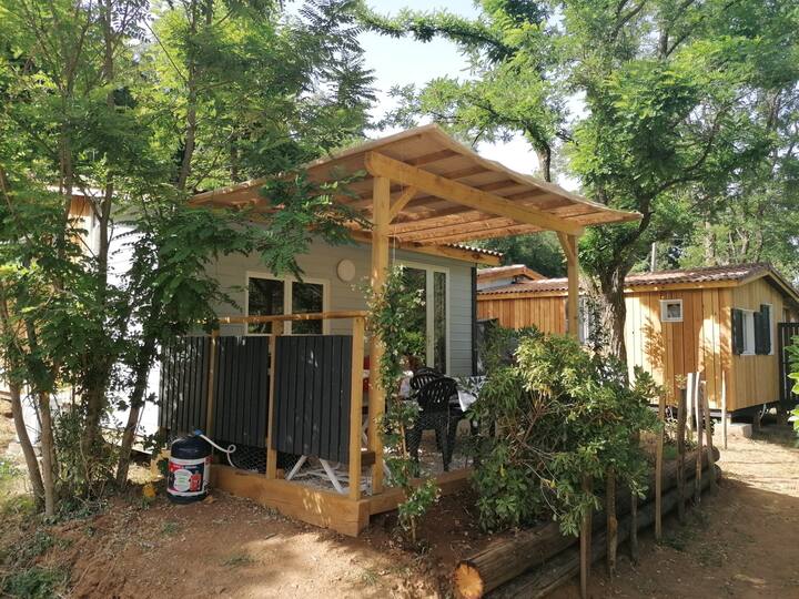 Mobil Home 3 Pièces 4 Personnes (3 Adultes Et 1 B - Privas