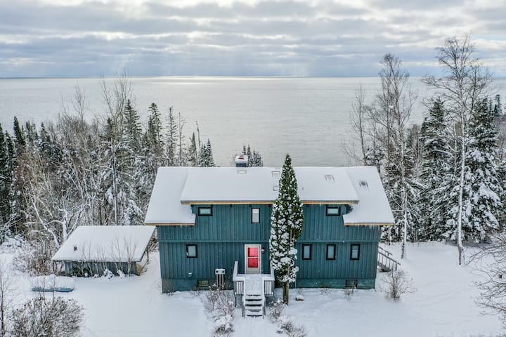 Stonehenge On The North Shore On Lake Superior - Grand Marais, MN