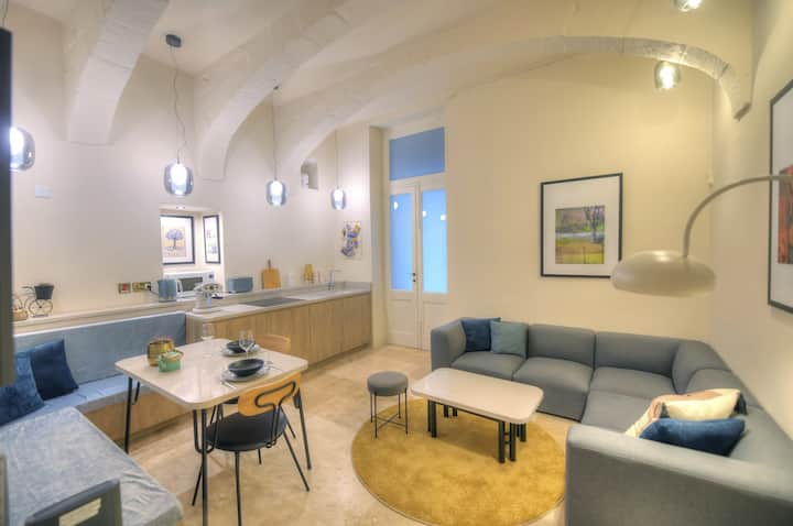 Stylish & Traditional 1 Bedroom Apartment Ddem1-1 - La Valetta