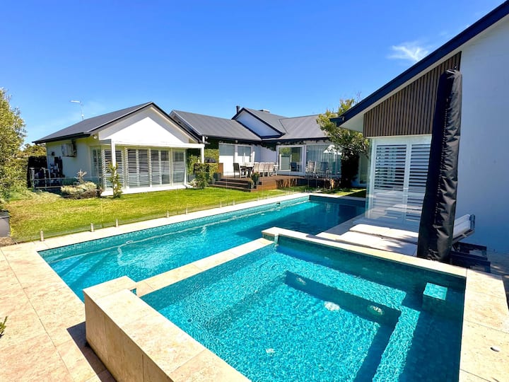 *Royadie Resort*- Pool, Spa, Tennis, 500m To Beach - Rye