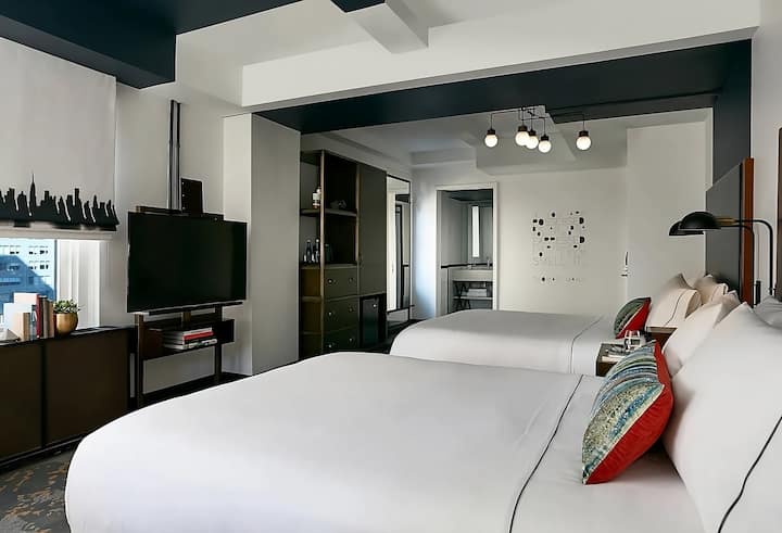 Art-inspired Oasis In Midtown! 3 Relaxing Units! - New York City