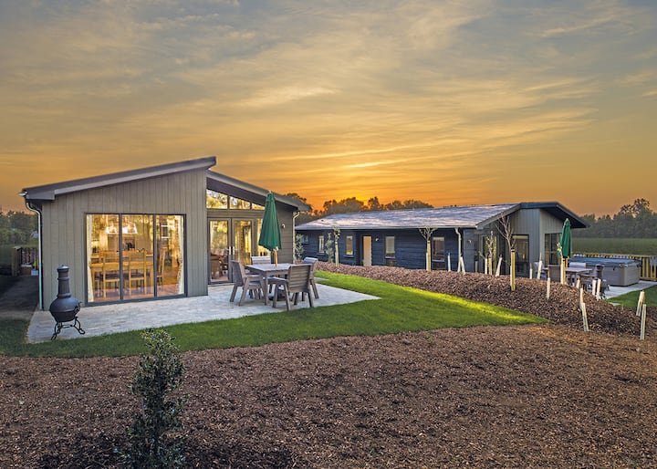 Awel Y Mor Lodge - Tenby