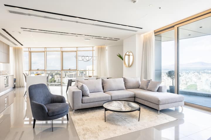 360 Nicosia - 3 Bedrooms Deluxe Residence - Агиос Дометиос