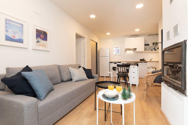 Panorámica Del Valle I By Bevalle - Panticosa