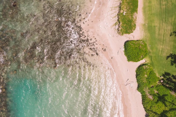 Relaxing Beach At Your Doorstep | 3 Family Rooms - Maui, HI