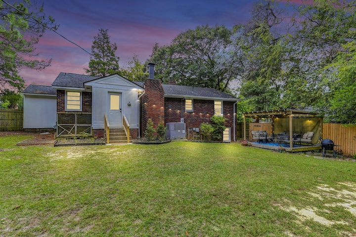 3br West Cola Home | Close To Zoo | Sleeps 8 - Harbison State Forest, Columbia