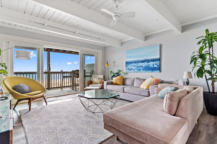 Relaxing Direct Oceanfront / Beachfront Retreat - Selbyville, DE