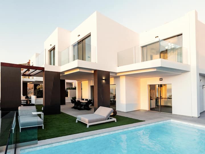 Villa Allure. Nouvelle Villa De Luxe Dans Le Complexe Nirvana à San Eugenio - Costa Adeje