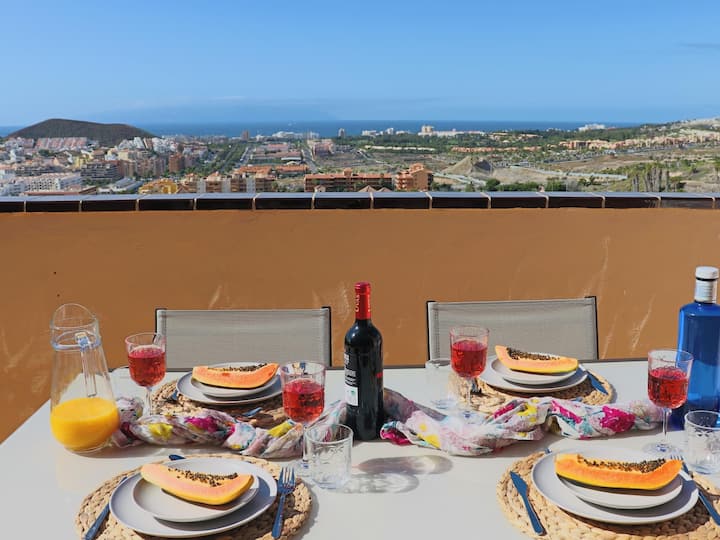 Sunset In The Heights Ocean View - Heated Pool - Los Cristianos