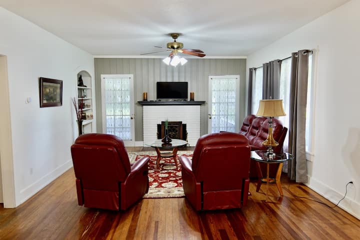 4br/2ba Southern Porch Living - Pet Friendly! - 奧卡拉