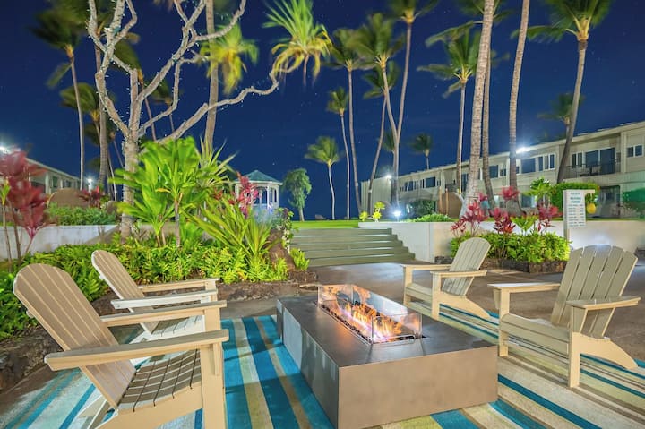 4 Relaxing Ocean View Rooms, Fireplace + Pool - Maui