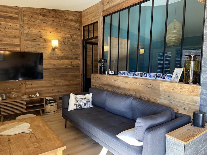 Beau 4 Chambres + 1 Mezzanine Pour 8 Personnes - L'Alpe d'Huez