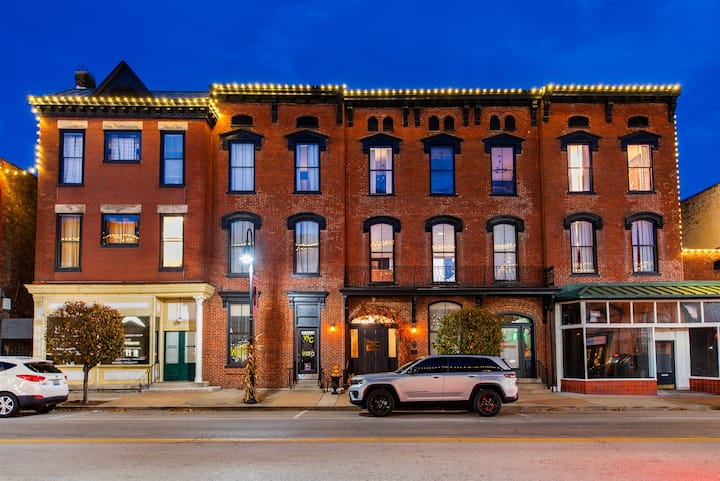 Historic Woodford Buffalo Trace Distil - Sleeps 24 - Kentucky