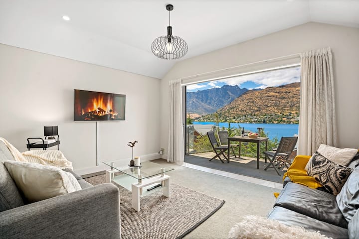 Lakefront Living - 2 Bed Unit In Alpine Village - Queenstown