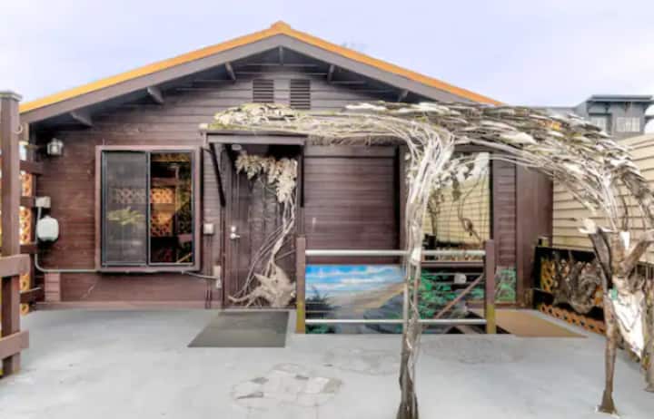 Serene Top-floor Studio Privacy In Heart Of 6th Av - 塔科馬