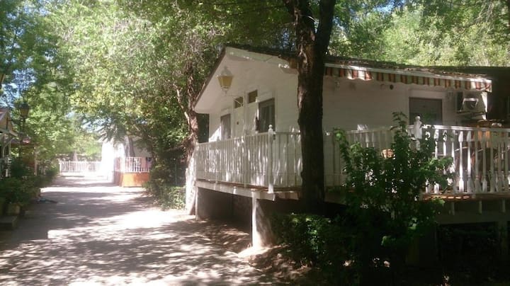 Camping La Playa - Bungalow 1-8 - Logroño