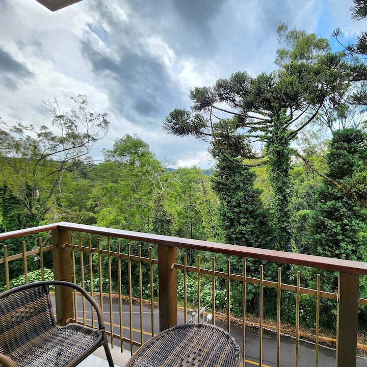 304/1 | Condomínio De Luxo | Piscina Aquecida| Dois Quartos - Canela