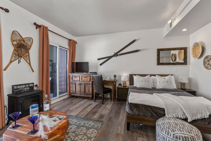 Lux Condo Near Park City Town Lift! Galleria 408! - Park City, UT