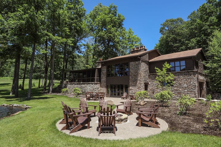 Bass Rock Cabin At Seven Springs -