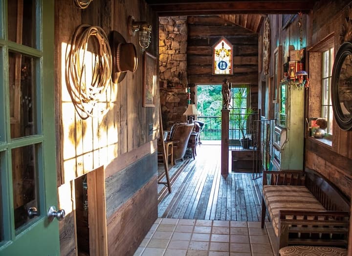 Sundance Lake Cabin At Sundancekc - Camden, MO