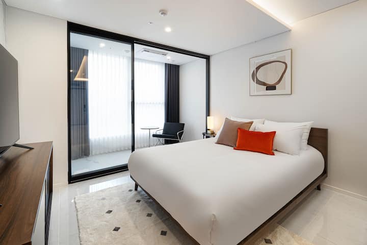 Comfortable Retreat - Seoul