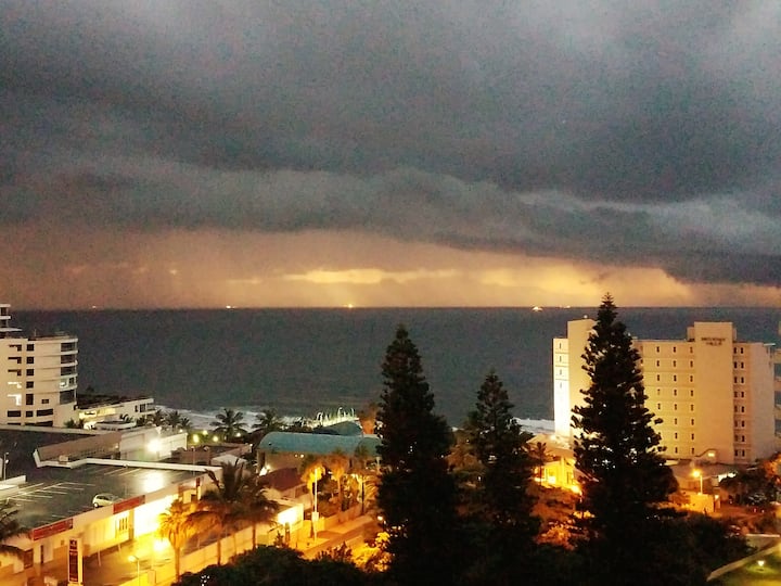 The Lighthouse - Heart Of Umhlanga Studio - Umhlanga