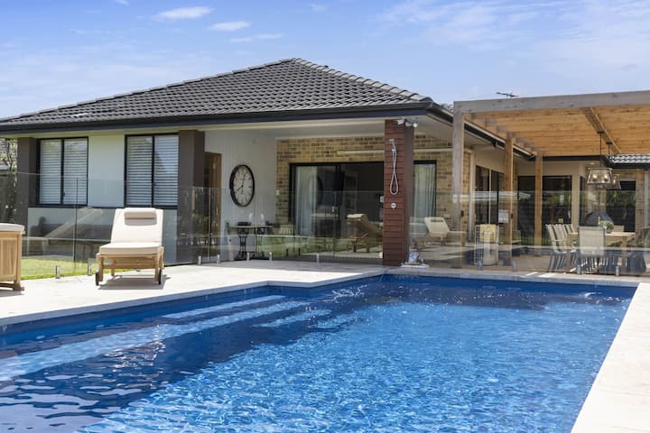 Peninsula Family Resort - Melbourne