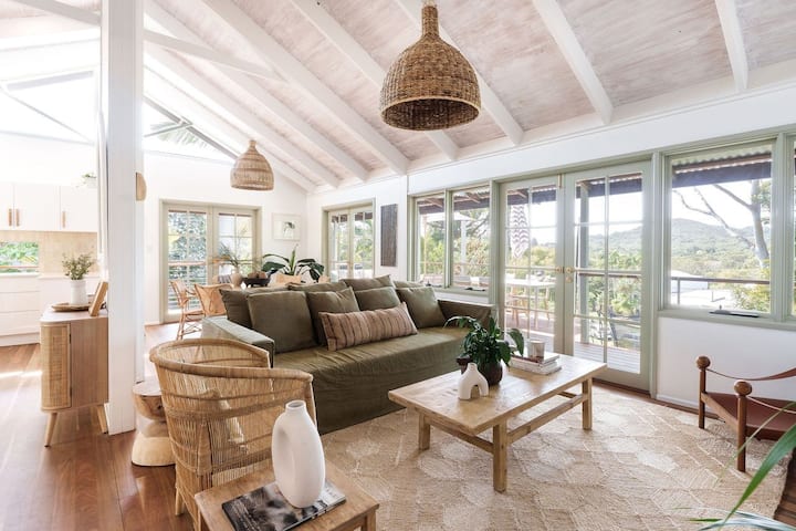 East Coast Escapes | The Beachley - Byron Bay