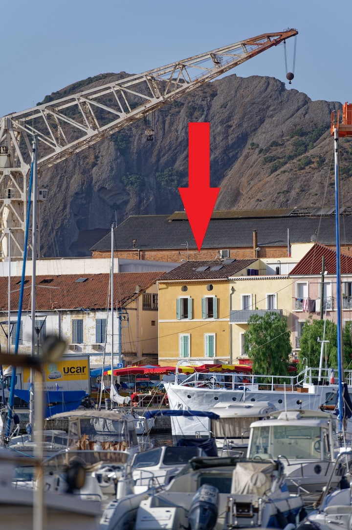 Escalet. Joli Duplex. Vue Sur Le Vieux Port. Clim - La Ciotat